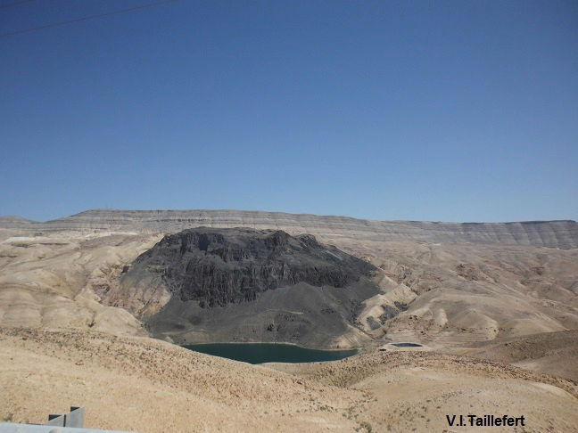 Get basic information about the geology of Jordan
