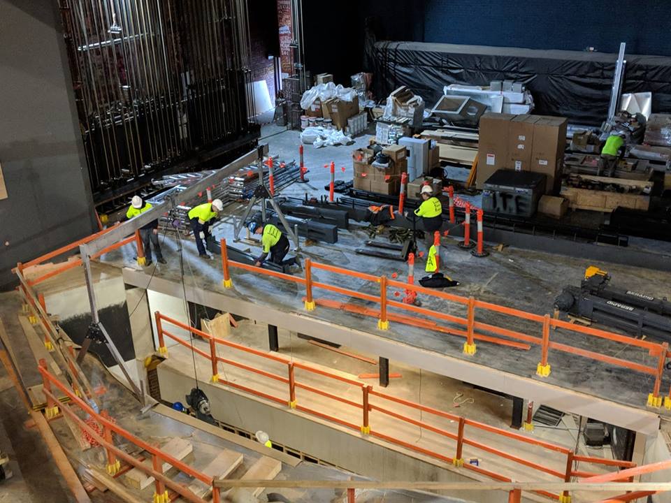 Theatre stage equipment makes your show beautiful - Installation ...