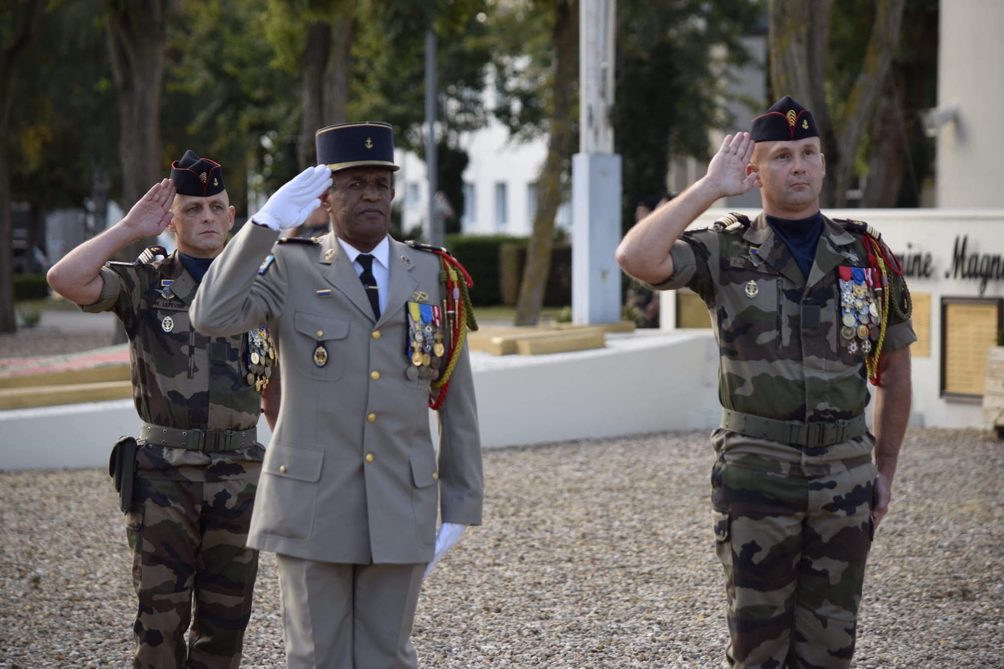 Troupes de Marine - L'arme de tous les héroïsmes et de toutes les ...